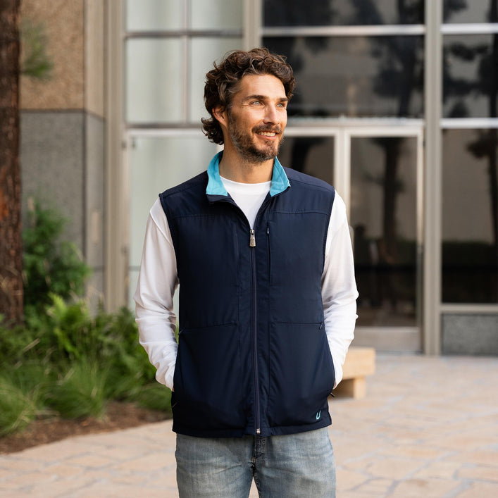 Traveling Vest with Hidden Pockets | Best Men's Travel Vests | SCOTTeVEST