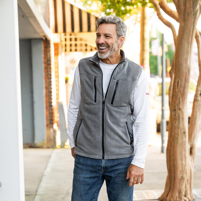 Traveling Vest with Hidden Pockets | Best Men's Travel Vests | SCOTTeVEST