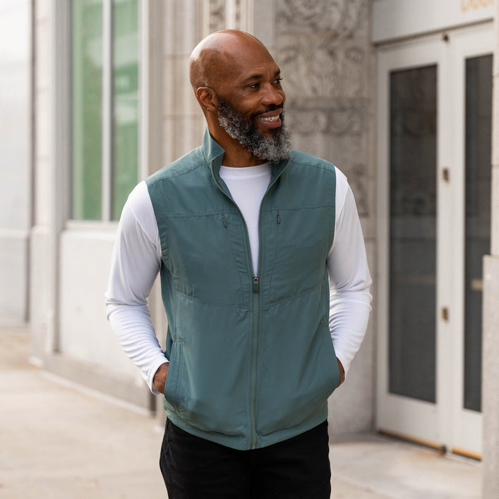 Traveling Vest with Hidden Pockets | Best Men's Travel Vests | SCOTTeVEST