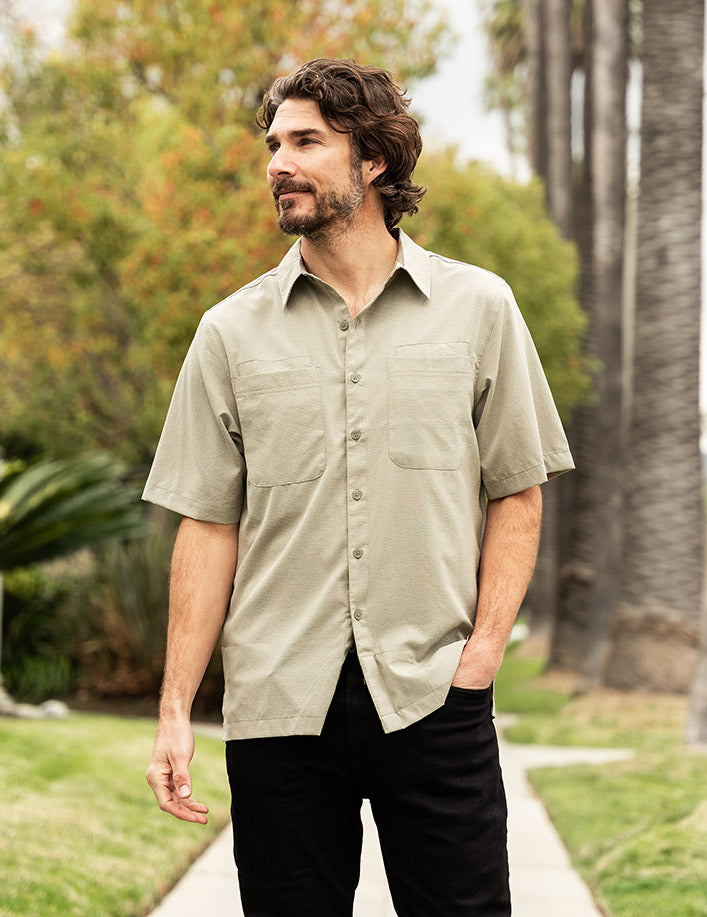 Beachcomber Men's Buttondown Shirt with Hidden Pockets | SCOTTeVEST